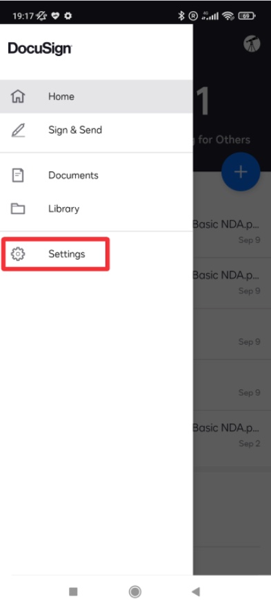 DocuSignサブスクリプションを管理または解約するには（Android）